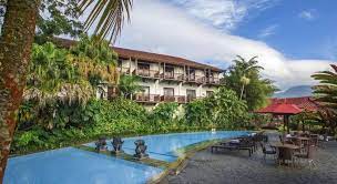 10 Hotel Di Puncak Dengan Pemandangan Terbaik